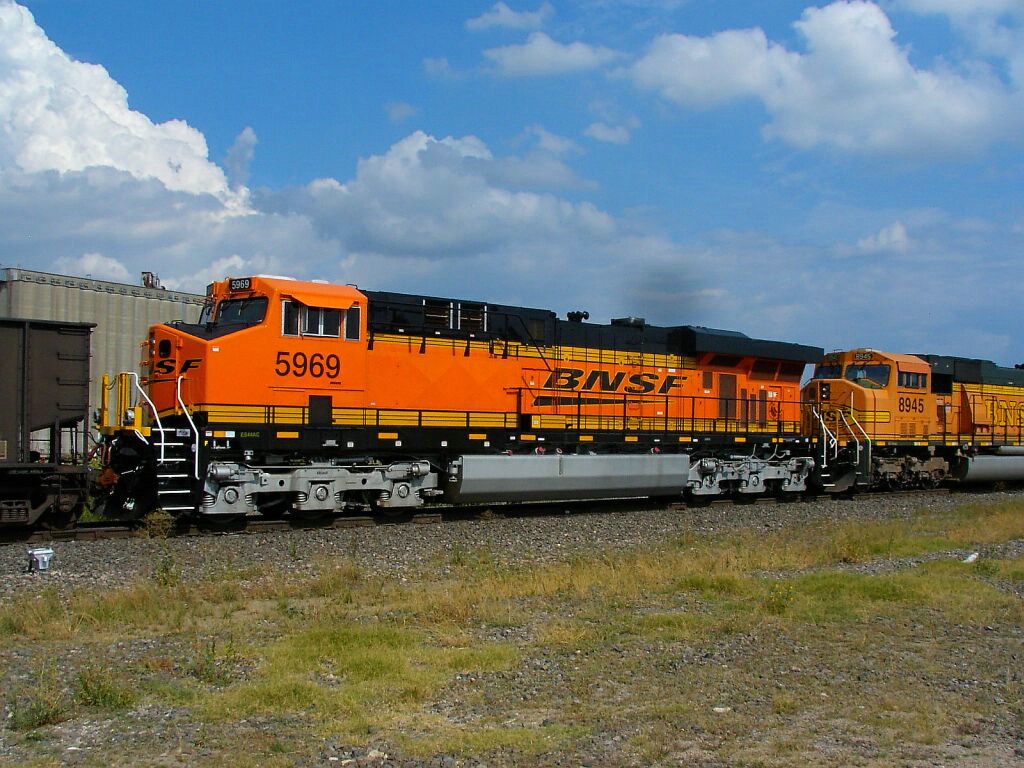 BNSF 5969